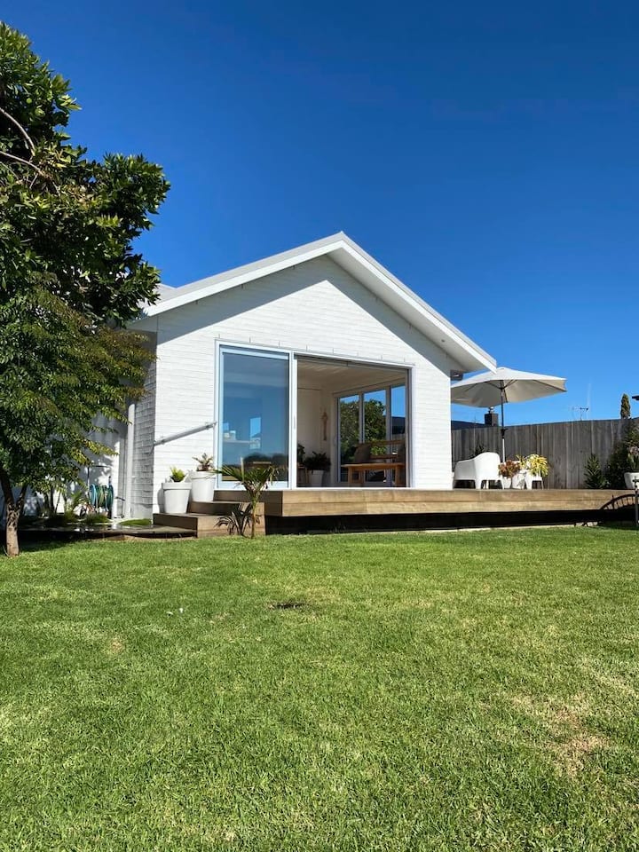 Bungalow Beach House - Mount Maunganui