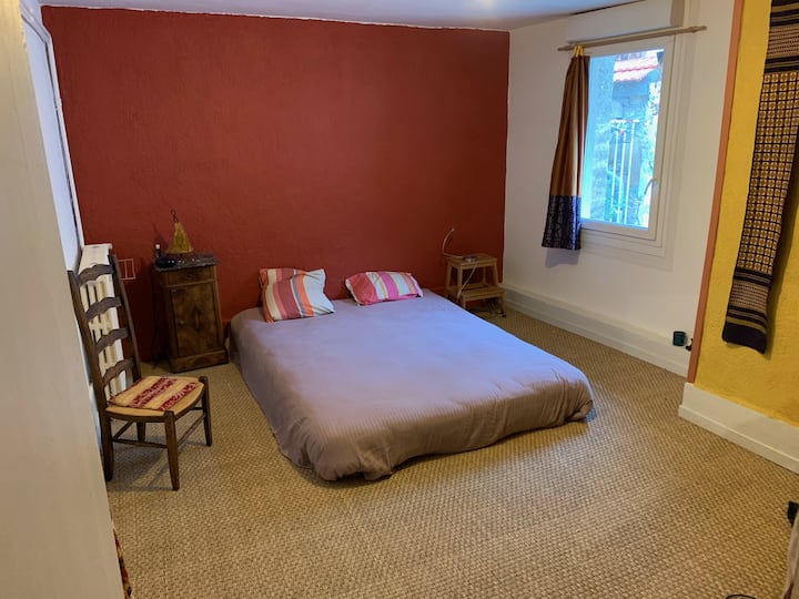 Chambre Dans Le Centre Historique - Besançon