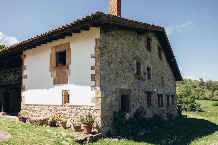 Primorías Camijanes, Conjunto Para 14 En Finca - Cantabria