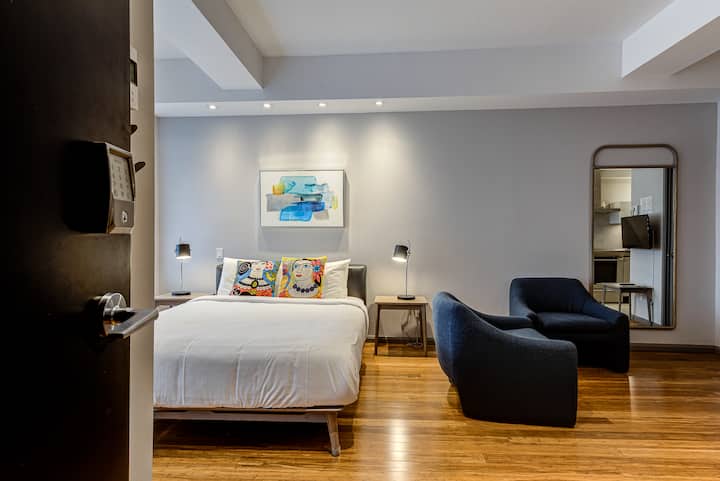 C10 | Studio Lumineux & Magnifique | Basse-ville - Québec
