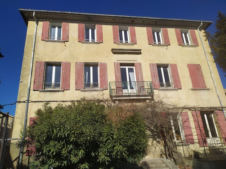 Appartement Lumineux Au Pied Du Ventoux - Malaucène