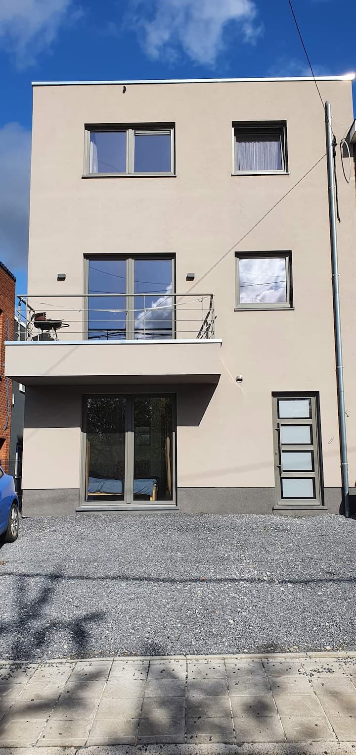 Nouvelle Maison Design 4 Chambres 2 Salle De Bain - Liège