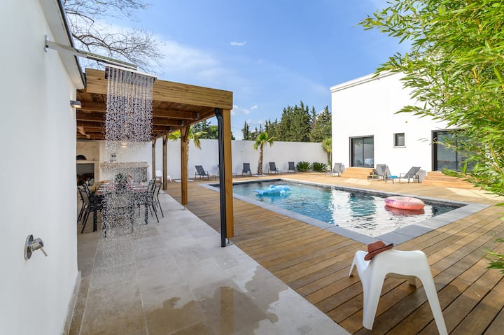 La Maison Blanche - Piscine Privée - Aire De Jeux - Montpellier