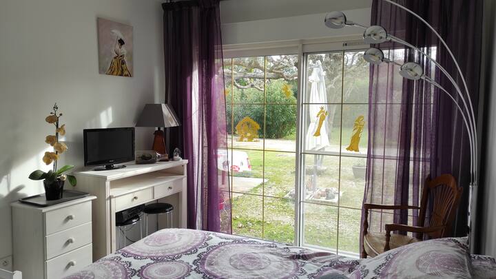 Alpilles - Eyguieres :Chambre Chez L Habitant - Salon-de-Provence