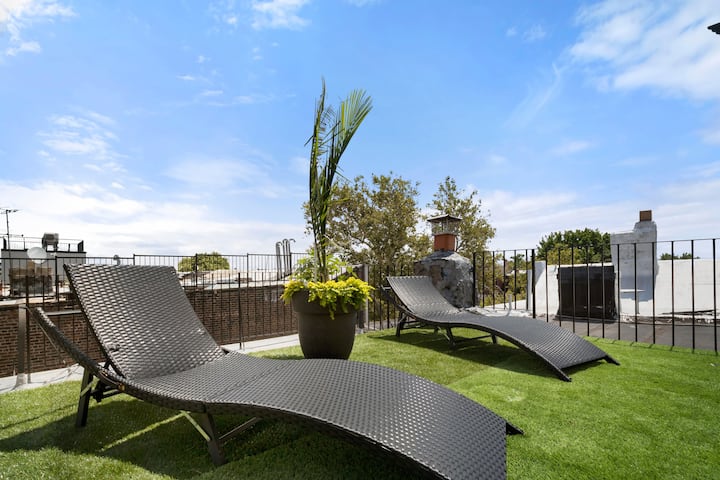 This Entire Apartment Is Yours, Including The Deck - Nueva York