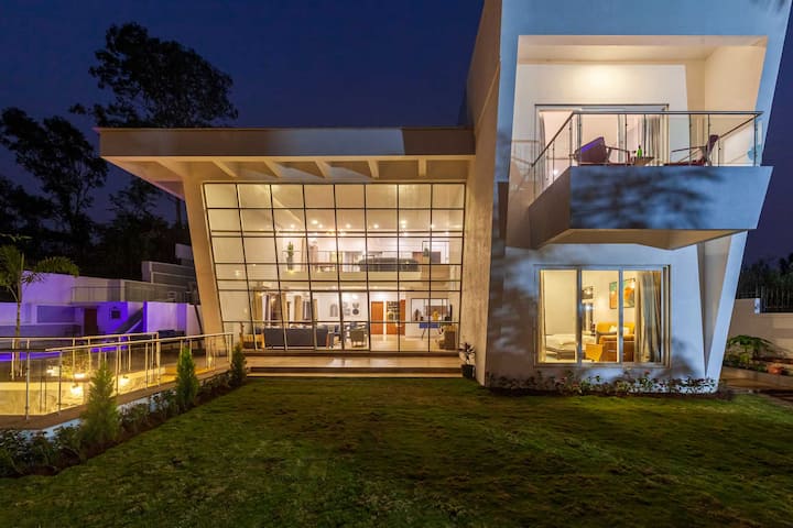 Malavli Villa Holiday Rentals - Maharashtra, India | Airbnb