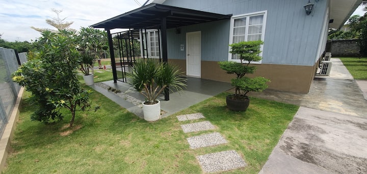 Vp Home : A Modern Village Experience - Port Dickson
