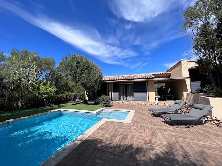 Villa 95m² Avec Piscine Privée Chauffée - Figari