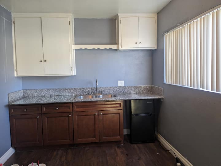 Entire Private Studio In Pomona - Pomona, CA