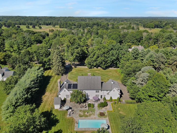 Ct Estate Near Ny, Ma W/ Pool - Weston, CT