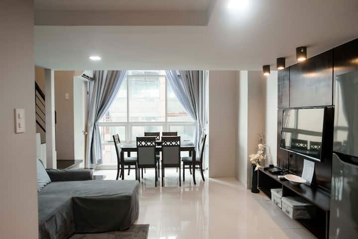 Perfect Location - Modern Design - 2 A/c - Cebu City
