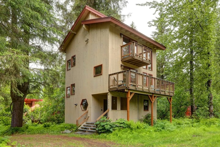 Girdwood Getaway - Alyeska, AK