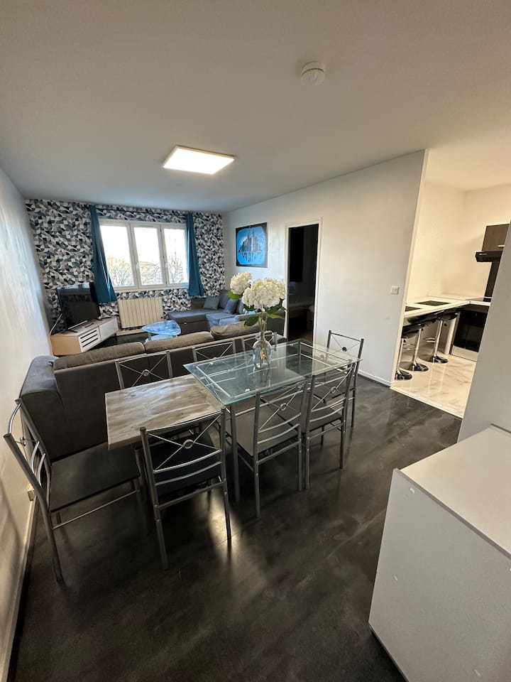 Appartement T2 Près Du Futuroscop - Poitiers