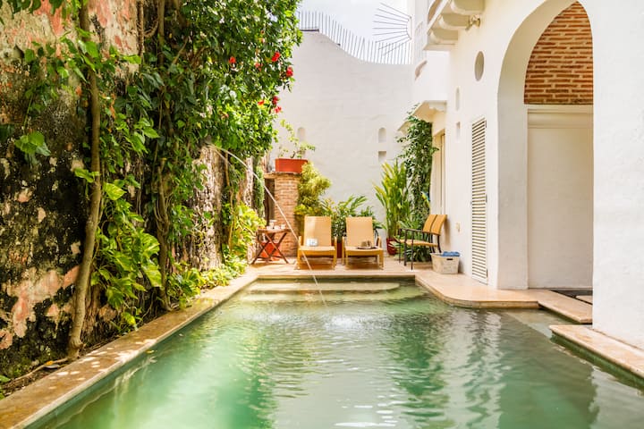 Luxury Colonial House  With Cook & Staff. - Cartagena, Colombia