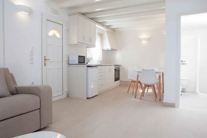 Superior Suite -Split Level By Centrio Fira Suites - Santorini