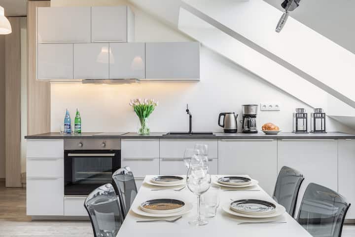 Modern & New Place Next To Wawel Castle & Vistula - Cracovie