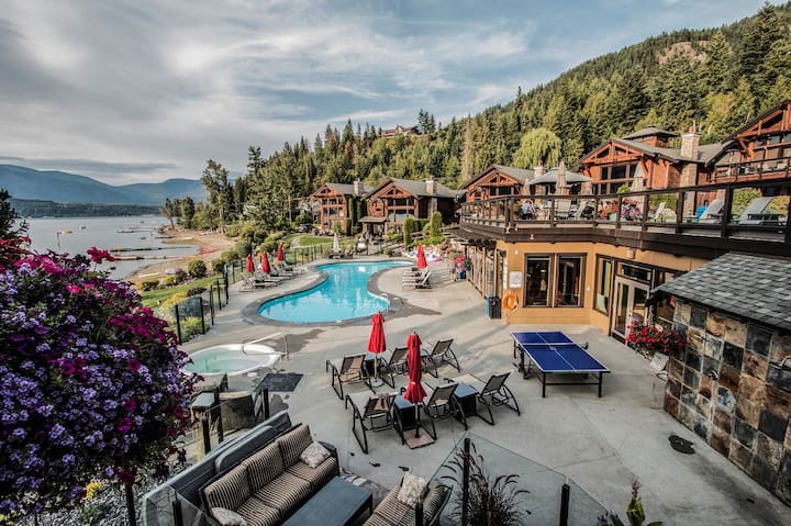 Blind Bay Vacation Rentals & Homes - British Columbia, Canada | Airbnb