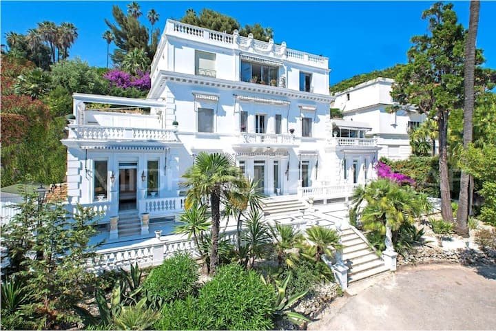 White House Cannes - Luxury Villa Rental / Property - Vallauris