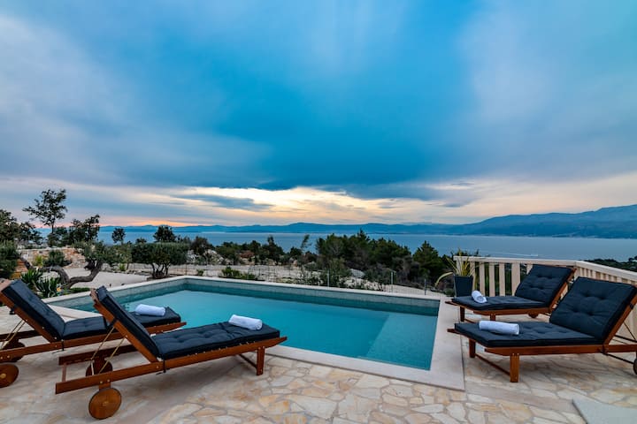 Stunning View Villa Supetra  With Pool - Brač