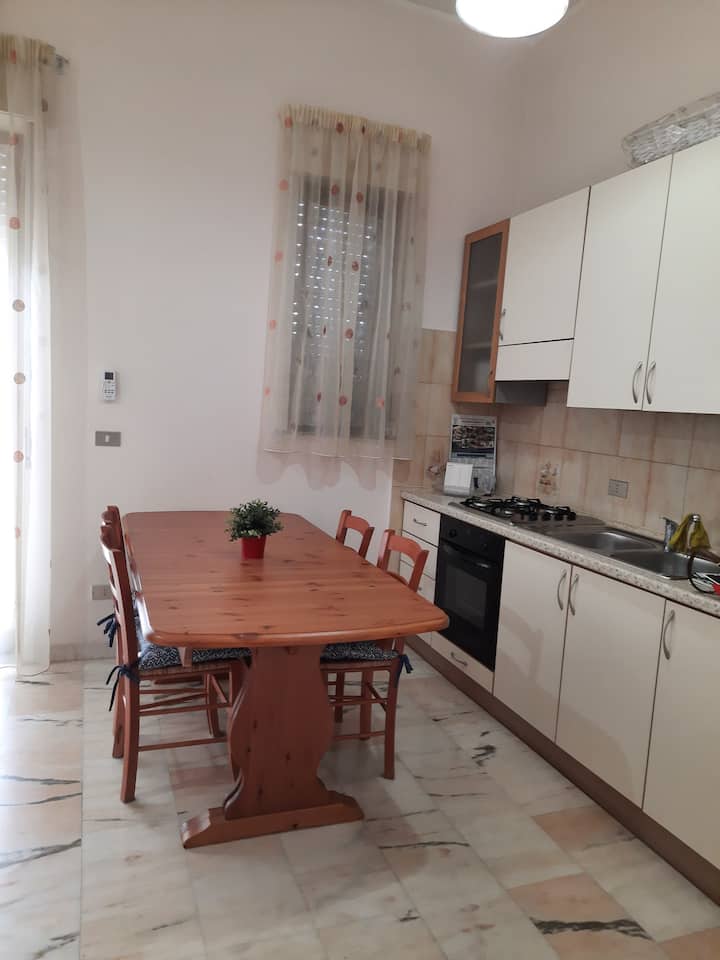 Dreams On The Sea = - Roccalumera