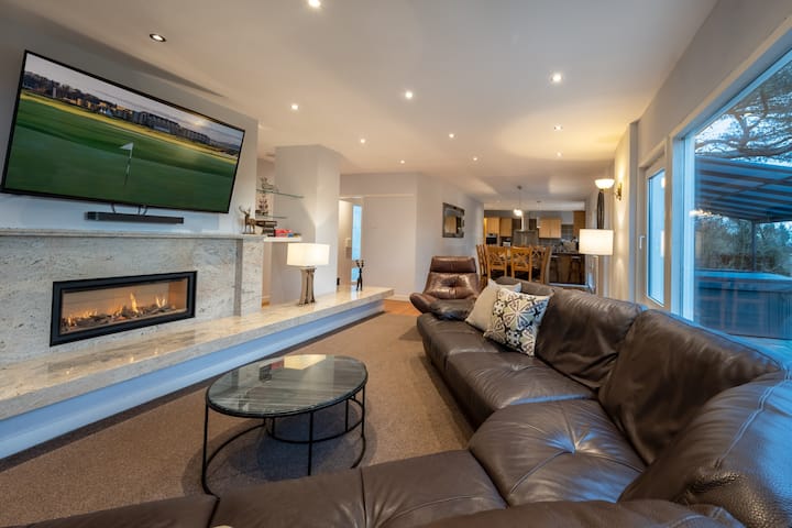 The Fairways House - Falkland Palace & Garden