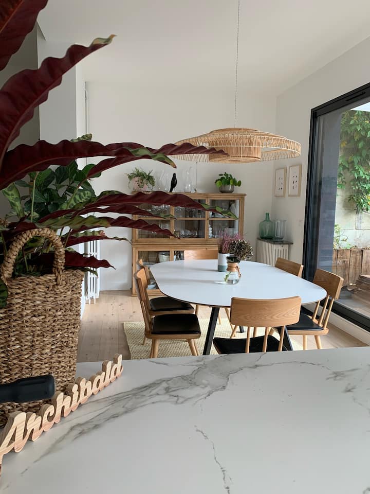ÉChoppe Cosy Avec Piscine Dans Bordeaux - Bordeaux