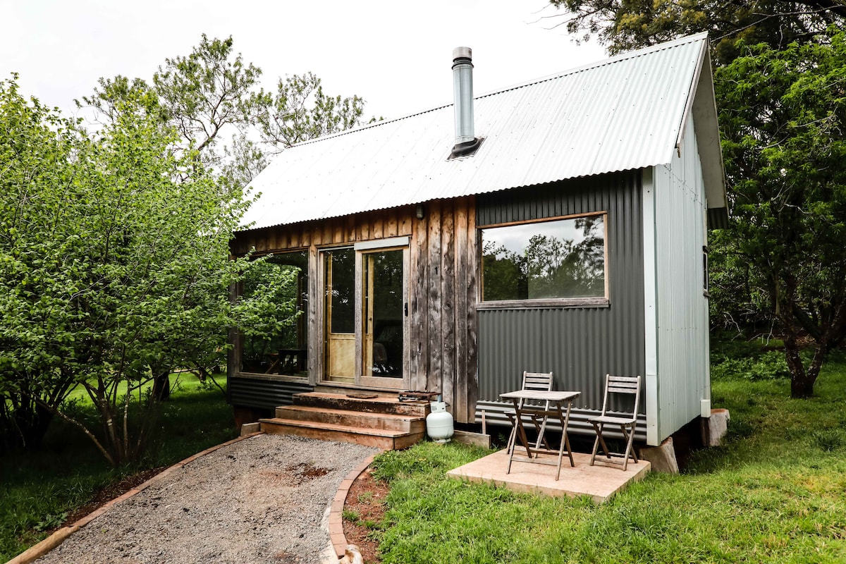 Anarres Organic Eco Village 1 - Tiny houses for Rent in Blampied ...