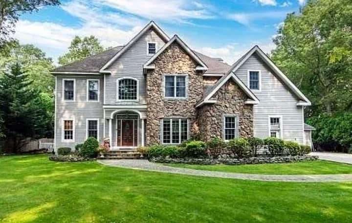 North Shore Gem | Perfect For Ryder Cup - Northport, NY