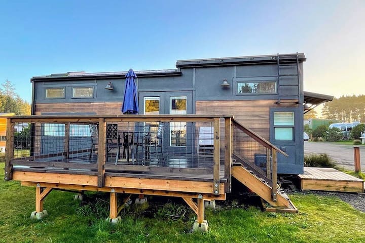 Azalea - Tiny Home Living In Style! - Yachats, OR