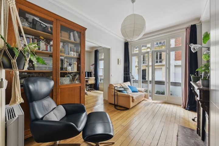 Tour Eiffel, 4 P., Charme Parisien, Jardin, Calme - Paris