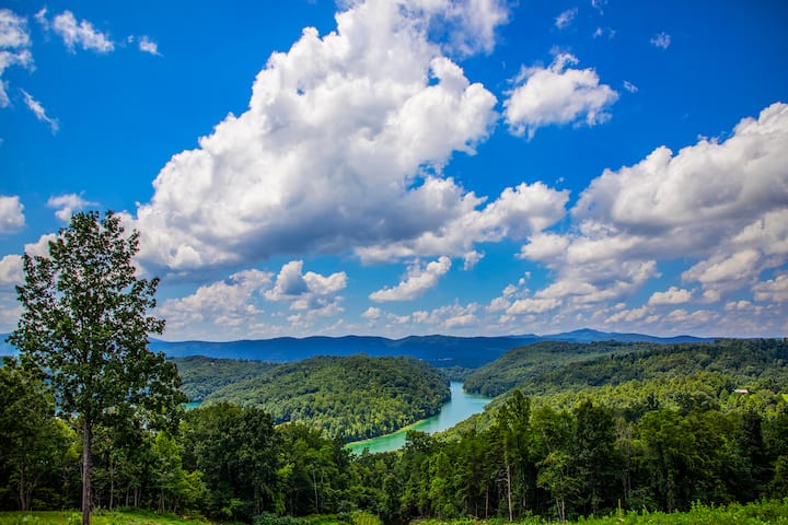 Norris Lake Home On 140 Acre Ranch Lakeview/access - Norris Lake, TN