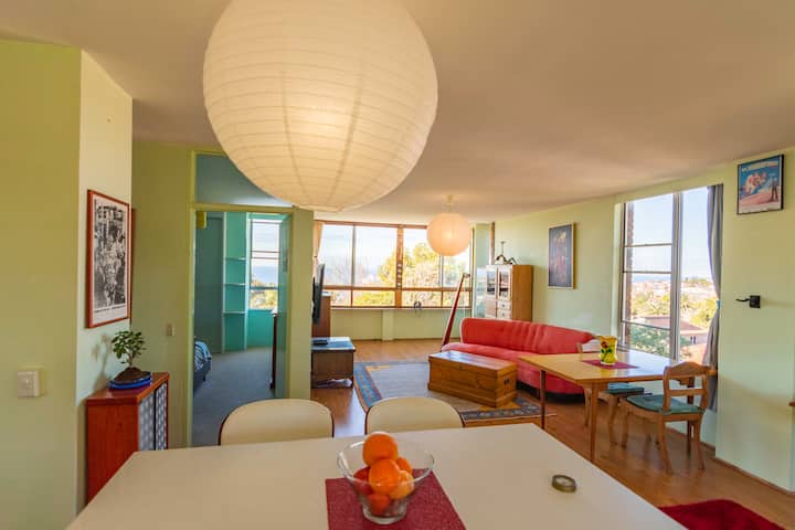 Ocean Views Open Plan Vaucluse 2 Bed - Bondi Beach