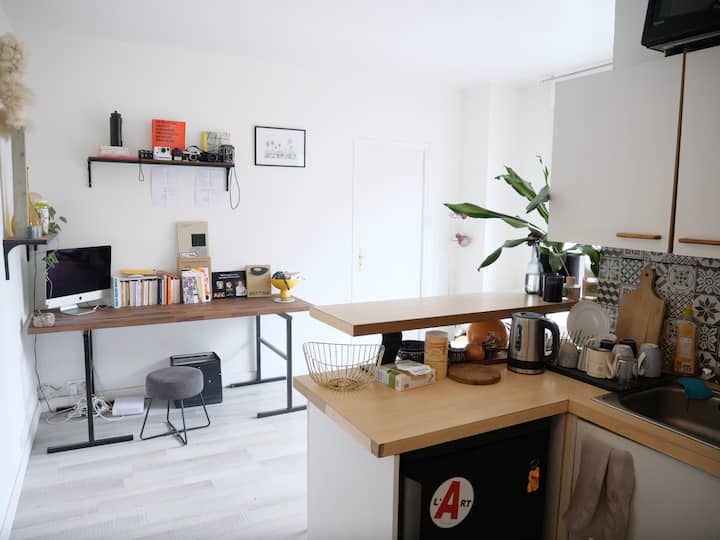 Love /Buttes Chaumont & Canal Saint Martin - Paříž