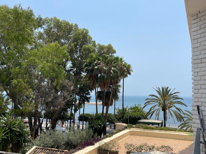 Skol 127a Beachfront Central Loft With Wifi - Marbella