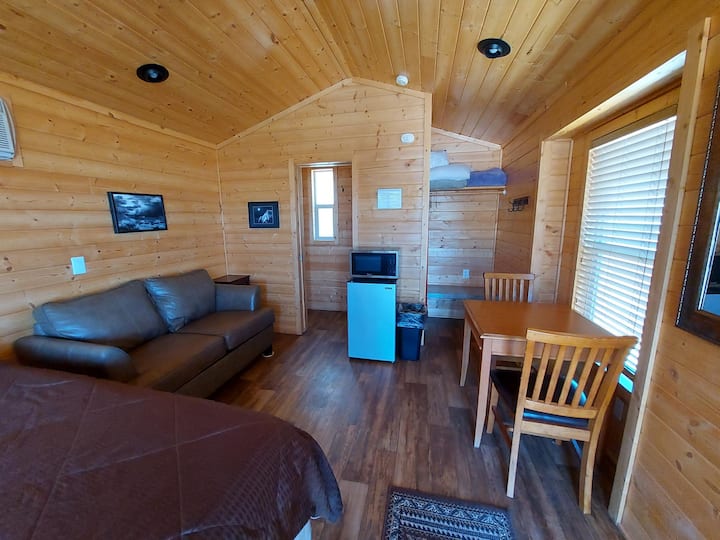 Canyons Of Escalante Rv Park Deluxe Cabin B - Escalante, UT