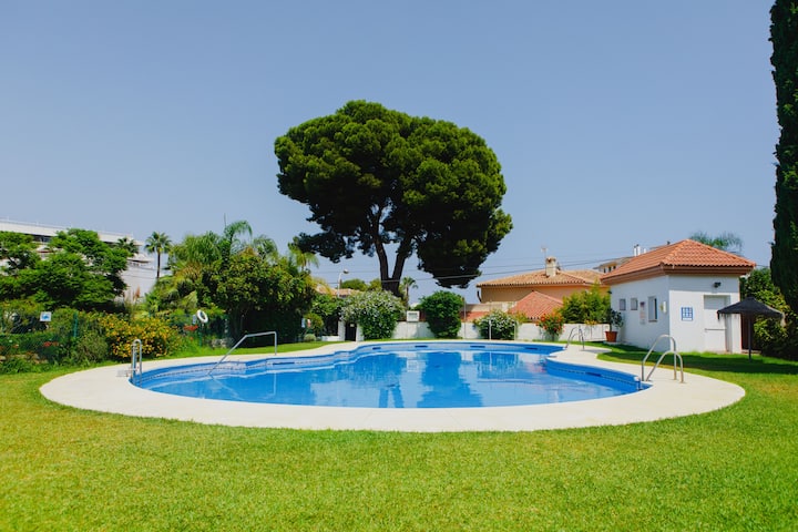 Boutique Appartement Avec Accès Direct Au Jardin. - Benalmádena