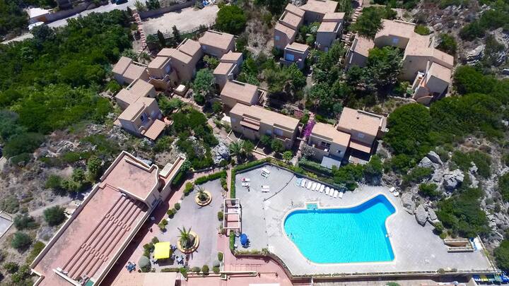 Holiday House With Balcony, Costa Paradiso(ss) - Costa Paradiso