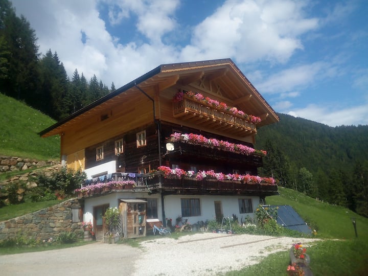 Urlaub Auf Dem Bauernhof Niederhaushof Hochjoch - Ulten