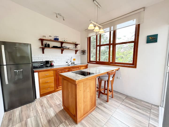 Paloverde: Cute And Bright Two-level Apartment! - Puerto Ayora