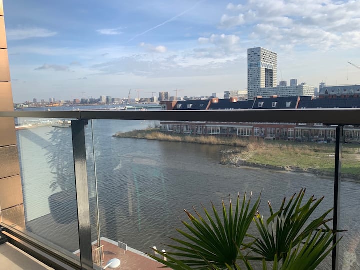 Luxurious Waterfront Family Apt With Balcony &View - Volendam