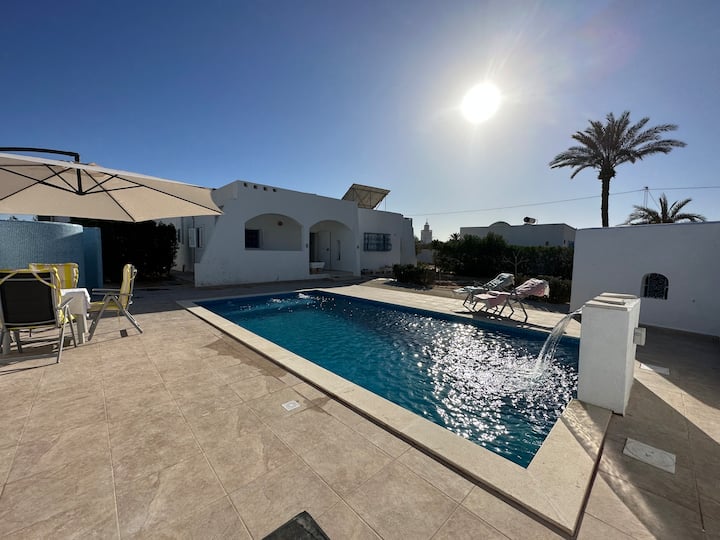 Mooie Villa In Taguermess Midoun - Djerba