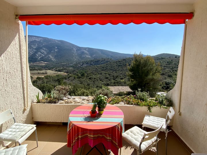 Provence. Région Du Vaucluse. Location Saisonnière - Mont Ventoux