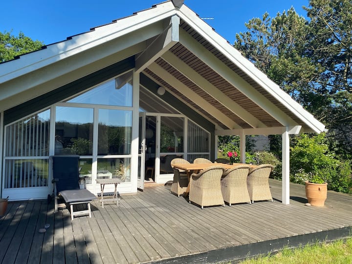 Hyggeligt Sommerhus - Få Min. Fra Badestrand - Denmark