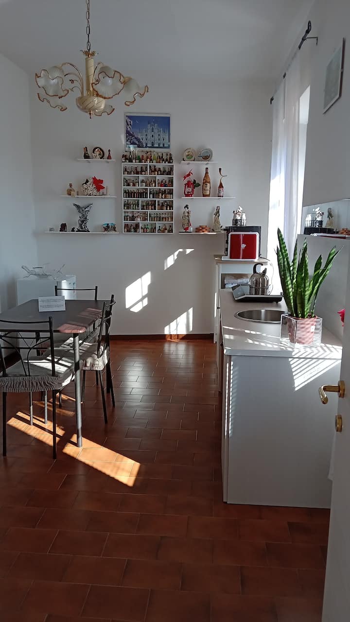 La Elena!casa Divisa In Due Appartamenti !!! - Arezzo