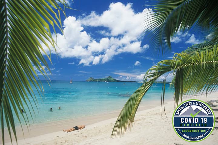 Beach Apartment - Rodney Bay. Air Conditioned! - Rodney Bay