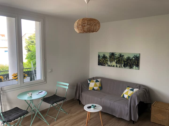 L'eden / Maison +Clim+parking+tram 10min Centre - Le Crès