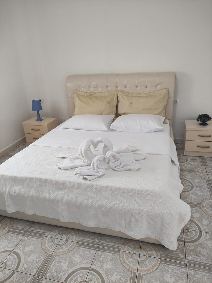 Saranda Relaxing Apartment With A Terrace - Saranda