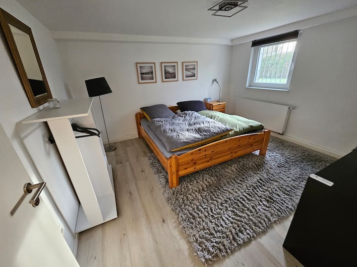 Sanierte 60qm Wohnung, Absolut Ruhig, Garten - Lahntal