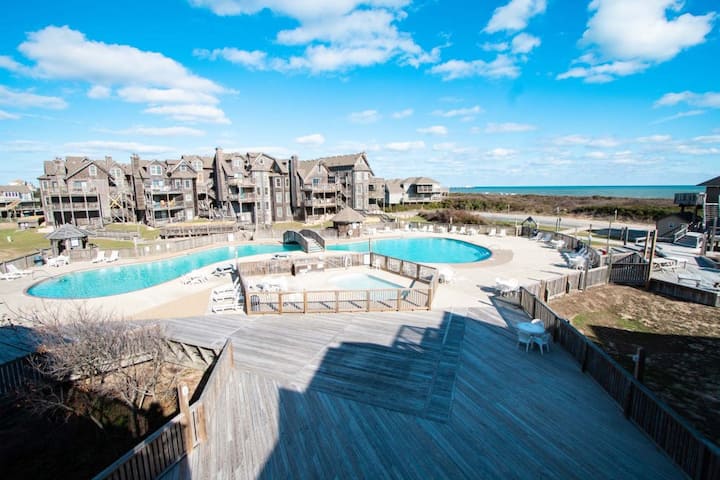 Oceanfront Obx Resort, Duck, Nc - Duck, NC