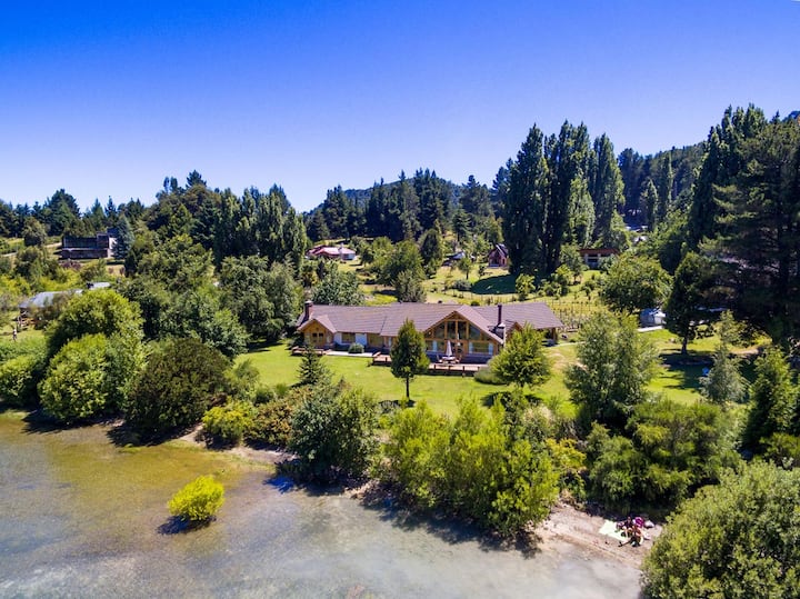 Un Hogar A Orillas Del Lago - San Carlos de Bariloche